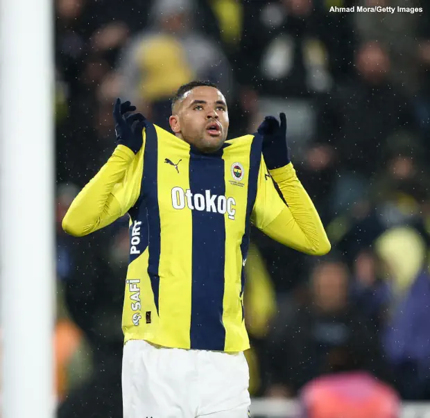 'Has Yet To Be Convinced' - Everton Issue In Striker Chase